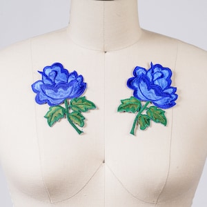 White Flower Patch 2 Classically Gorgeous Embroidery White Rose ...