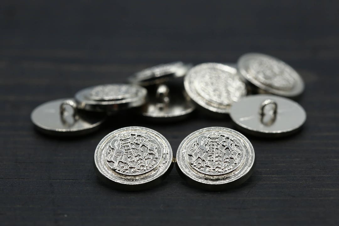 4pcs Silver Metal Buttons. Silver Button. Metal Buttons Slightly Shiny ...