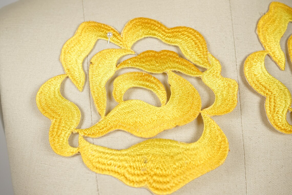 Yellow Rose Embroidery Applique: Iron-on Flower Patches (set of 2) - Etsy