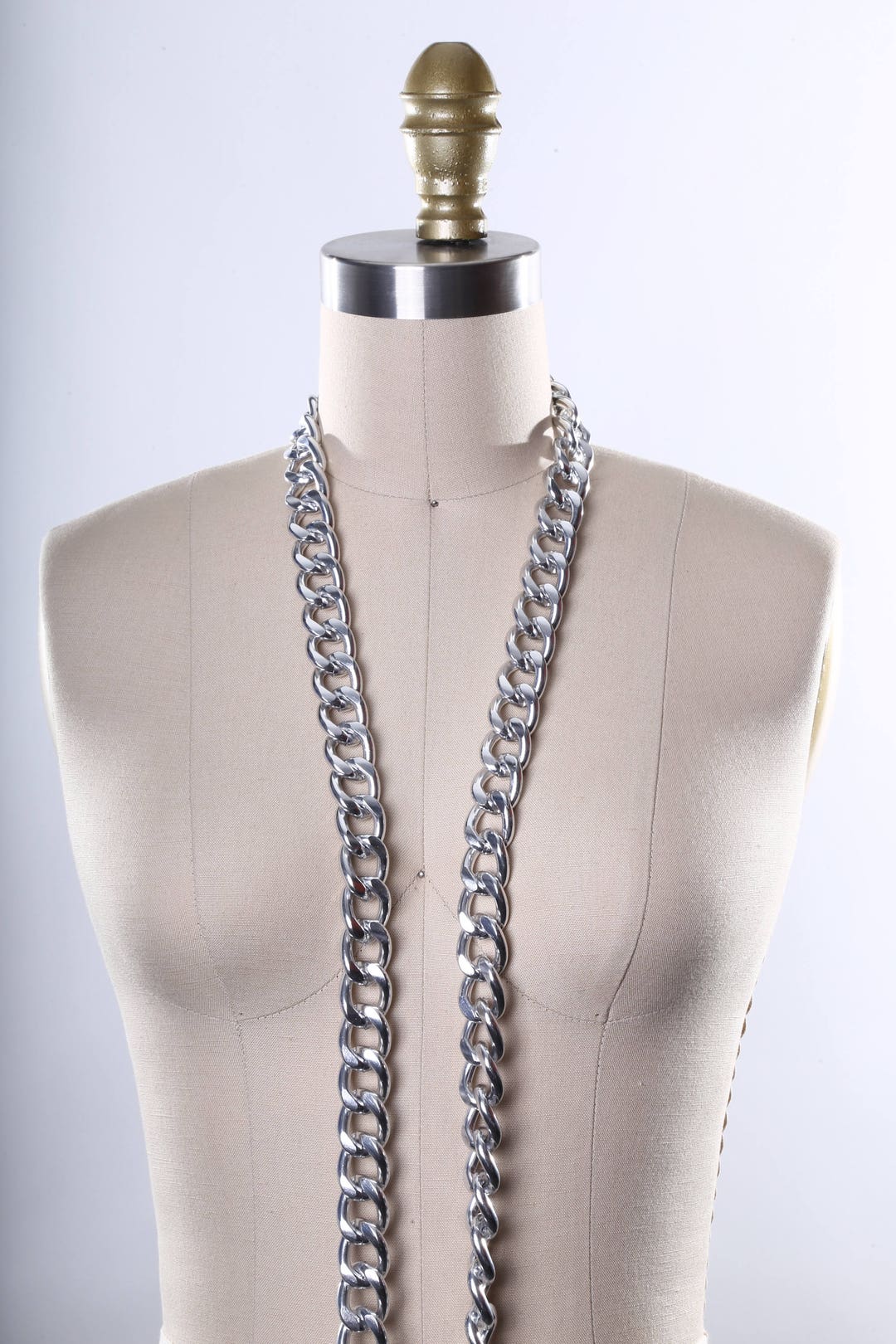 Silver Metal Chain by the Yard: Shiny Vogue Trim (19mm) - Etsy