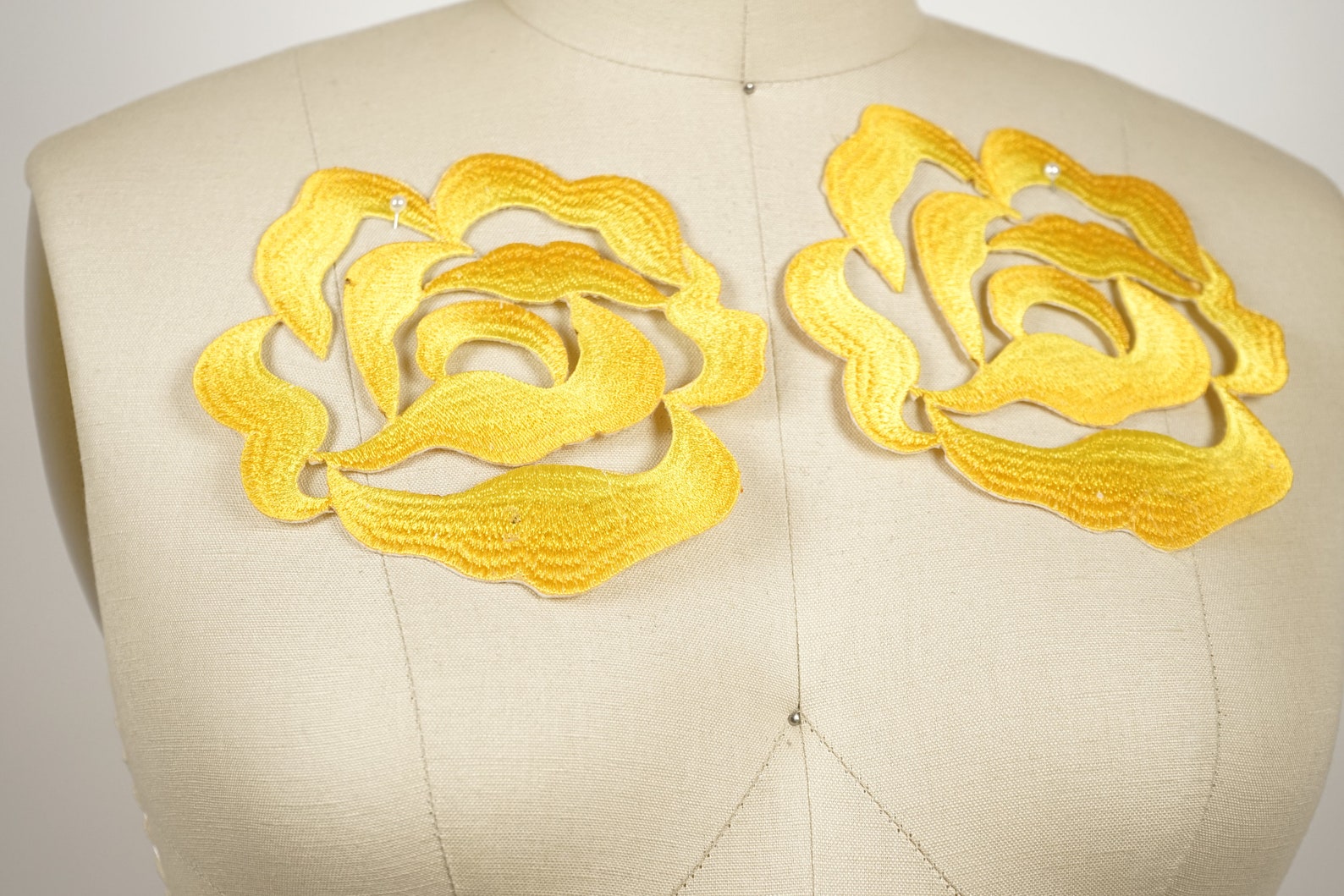 Yellow Rose Embroidery Applique: Iron-on Flower Patches (set of 2) - Etsy