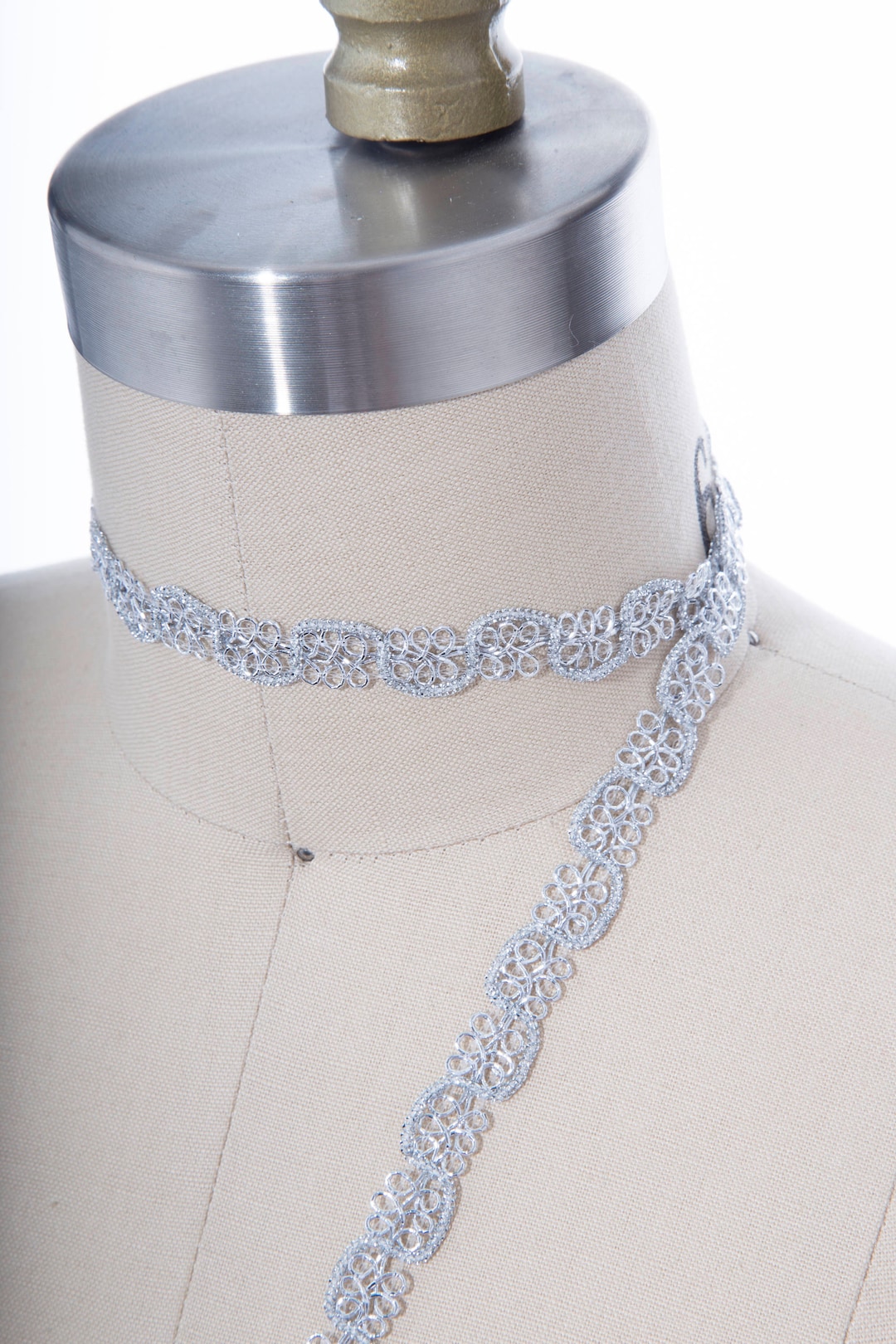2 Yards Silver Metallic Gimp Braid: Swirl French Trim - Etsy