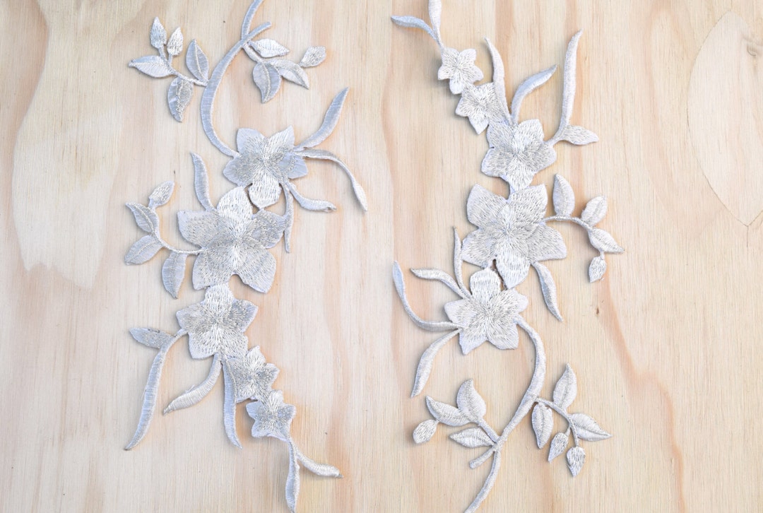 Silver Flower Patch 2 Icy Metallic Silver Flower Patches/ Embroidery ...