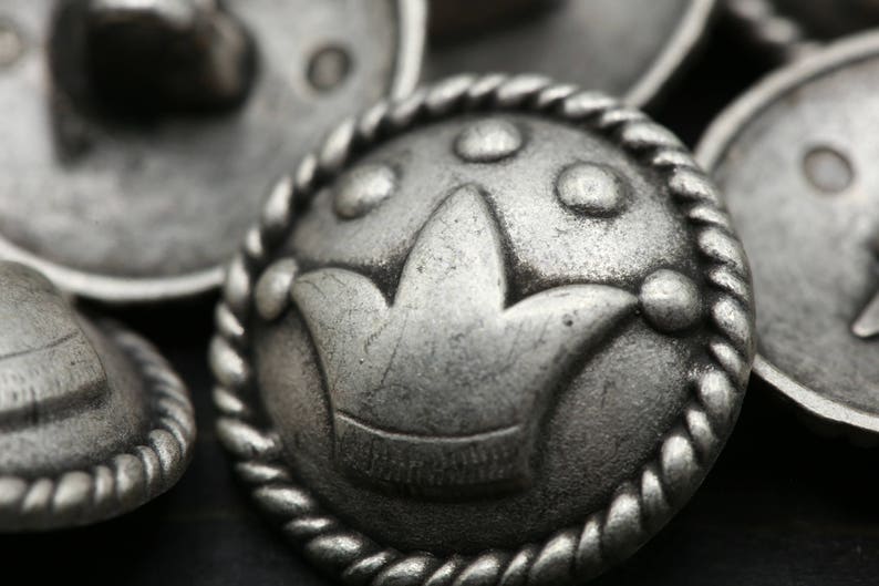 Silver Metal Buttons/ Antique Silver Buttons/ Jester's - Etsy