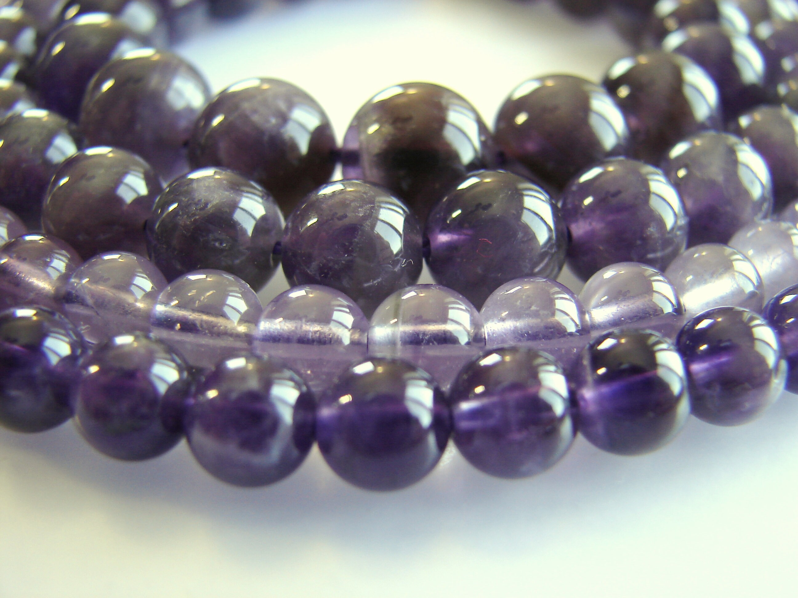 Natural Amethyst Round Bead Strands. Light Purple, Dark Purple, 6mm ...