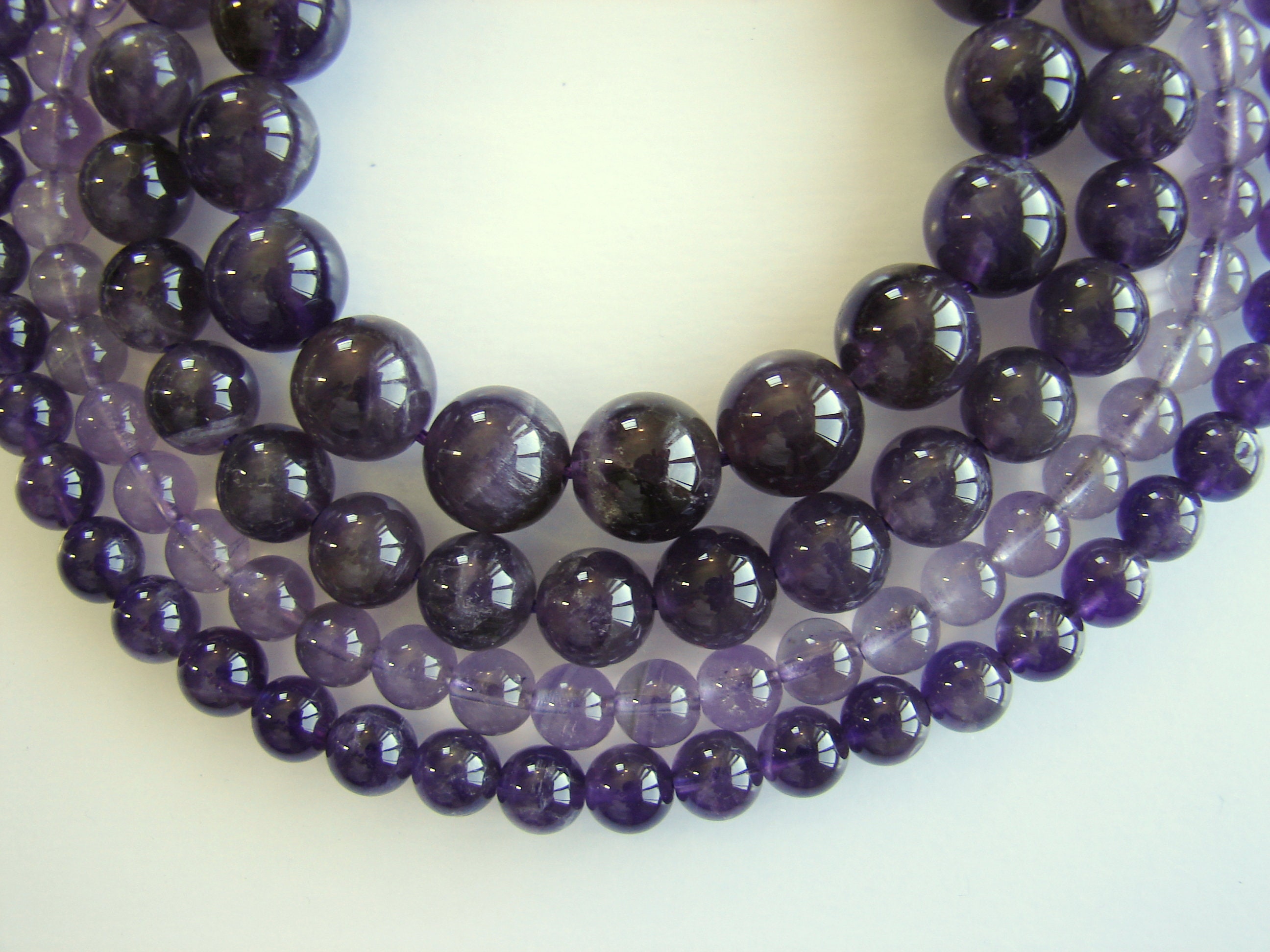 Natural Amethyst Round Bead Strands. Light Purple, Dark Purple, 6mm ...