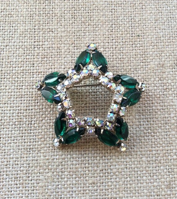 Retro Emerald Green and Aurora Borealis Rhinestone St… - Gem