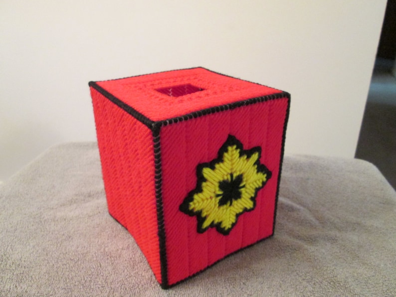 Tissue Box Boutique Style in Plastic Canvas Item 14 - Etsy