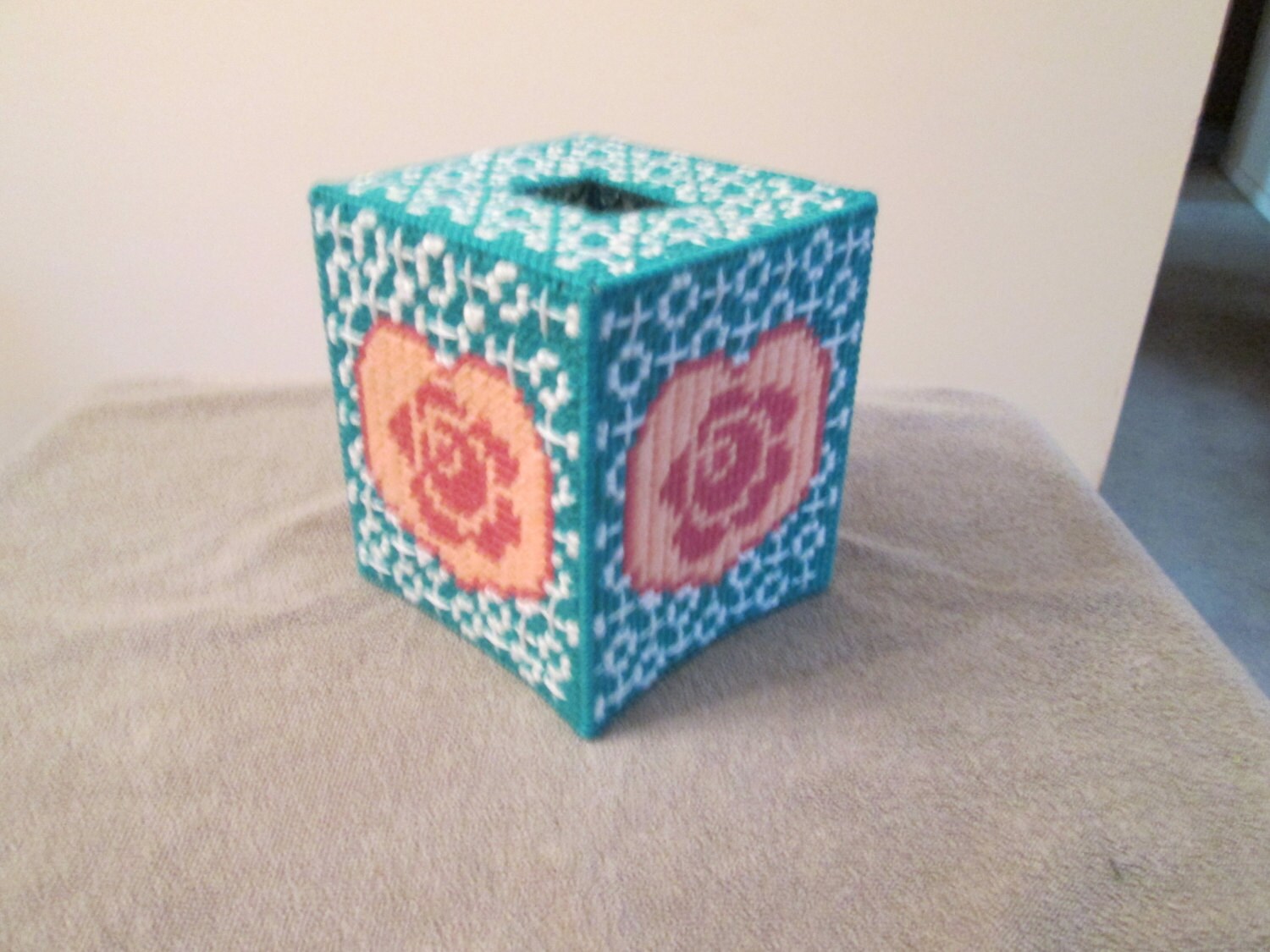 Tissue Box Boutique Style in Plastic Canvas Item 124 - Etsy