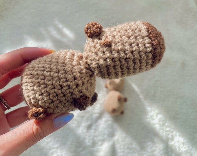 Crochet Capybara With Bag Keychain, Amigurumi Capybara, Crochet Funny Capybara Plush Toy ...