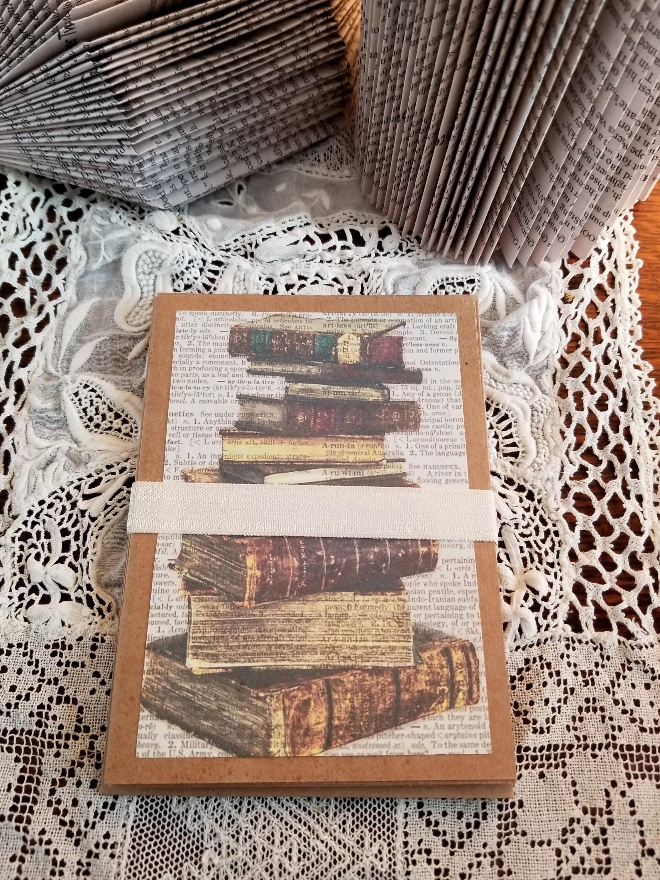 Book Stack Note Cards Blank Note Cards Set of Four Note - Etsy
