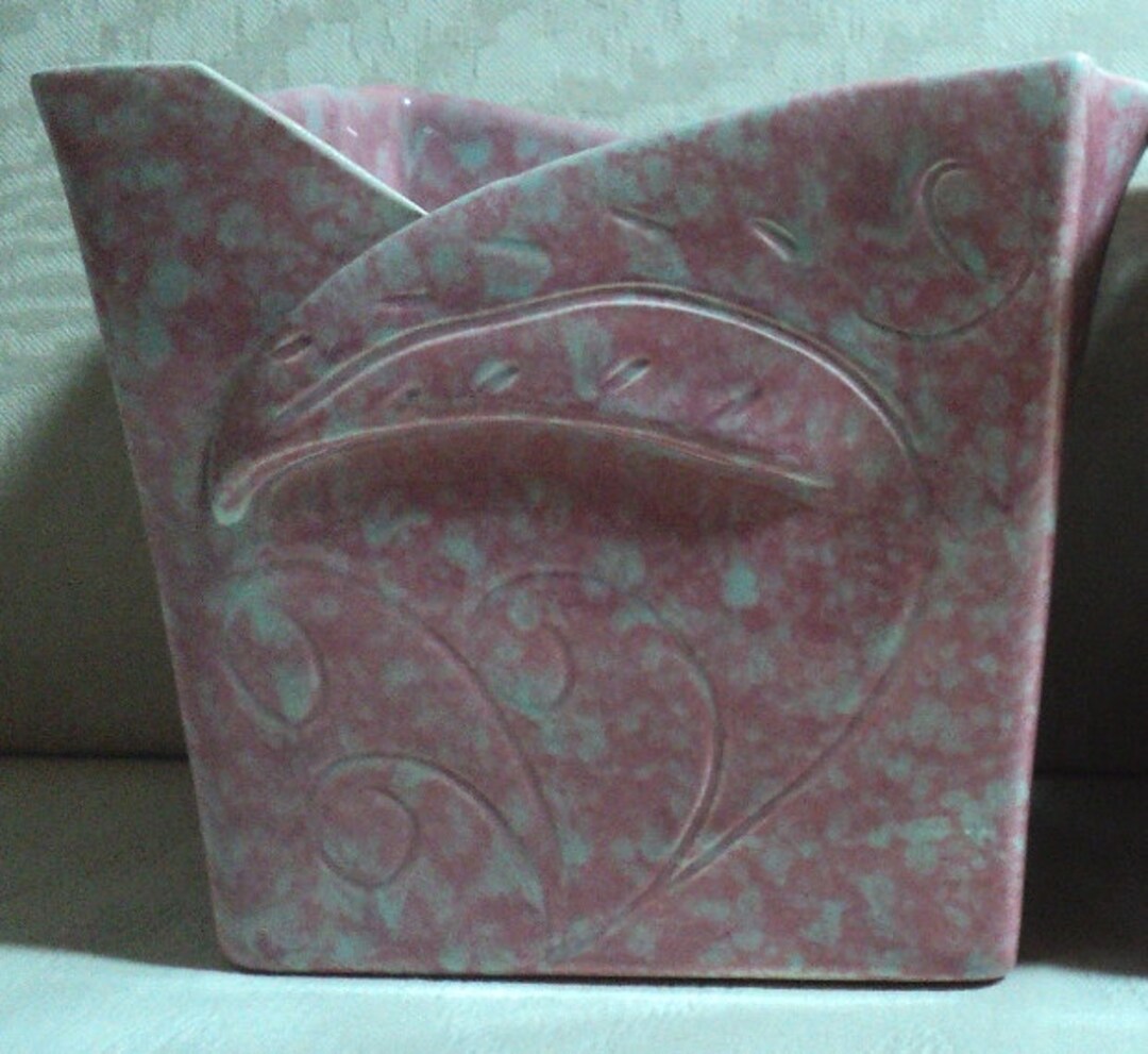 KTK Pottery Planters, 2-for, Vintage, ART DECO, Ceramic, Pink/grey ...