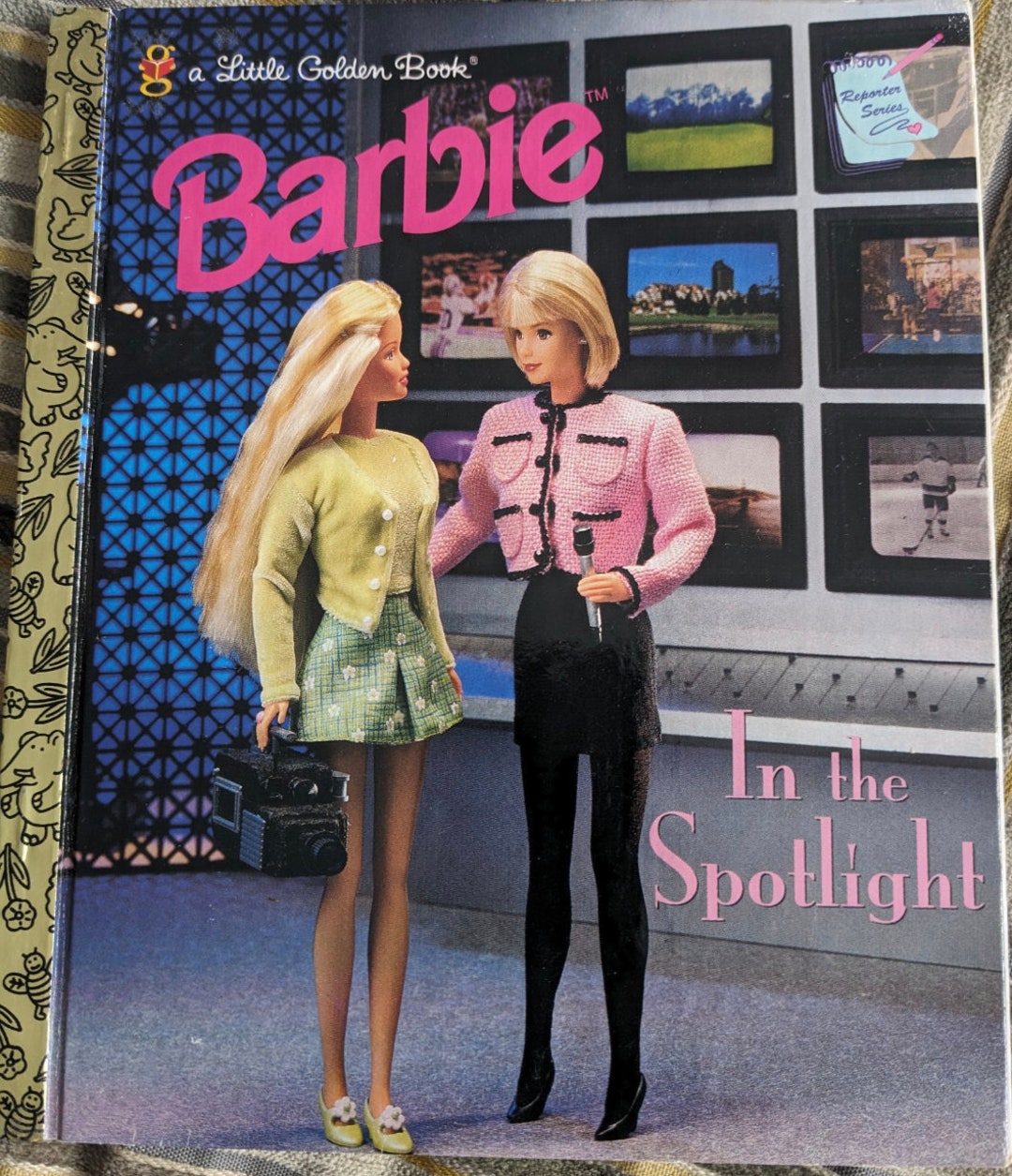 Vintage Little Golden Book-barbie in the Spotlight 1998 - Etsy