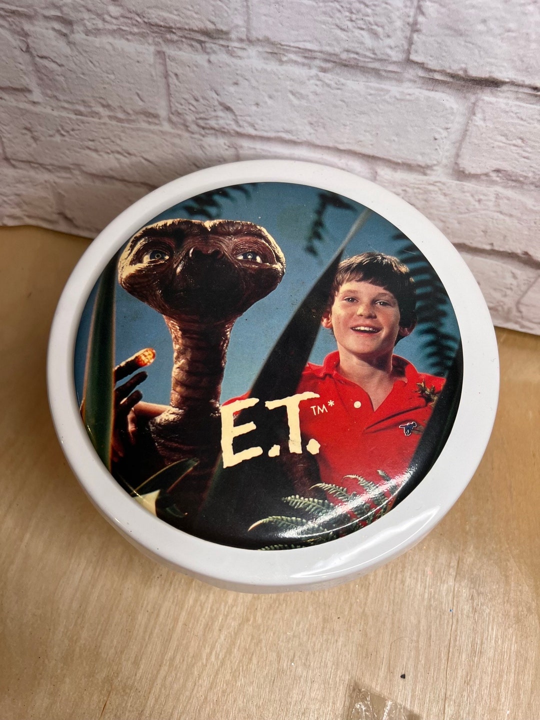 Vintage ET Button Pin Extra Terrestrial and Elliot LARGE Oversized With ...