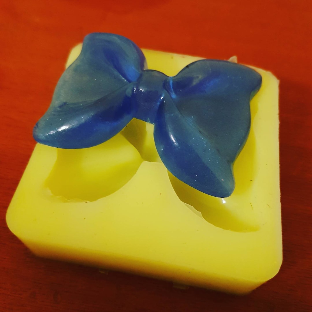 Glossy Soft Mold of Smooth Butterfly Bow - Etsy