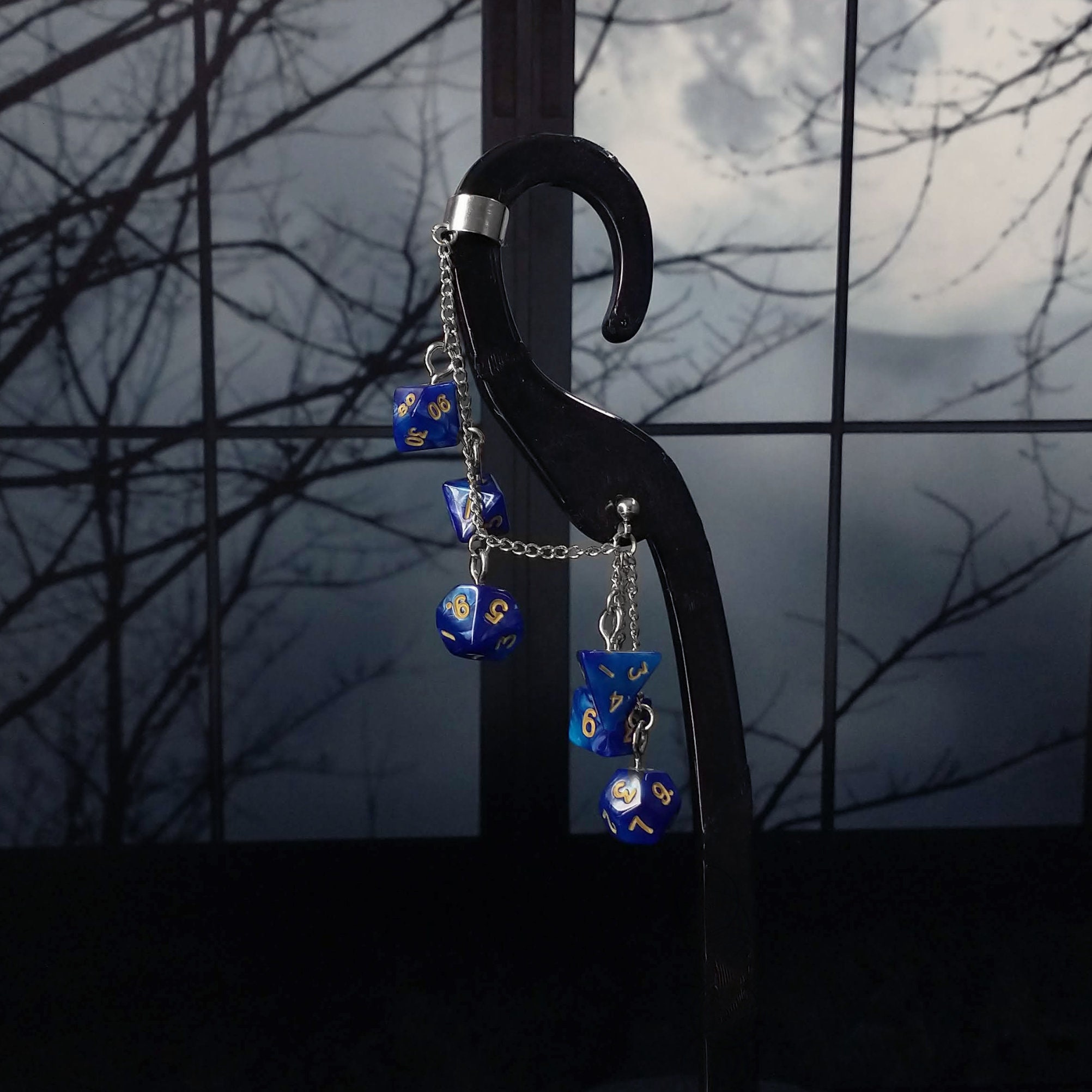 Blue Swirl Polyhedral D20 Mini Dice Ear Cuff Chain | Geek Aesthetic ...