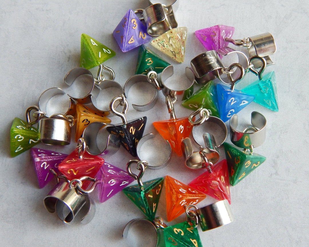 Random D4 Dice Ear Cuff | Set of 1, 3, or 5 | Geek Earrings | Dnd ...