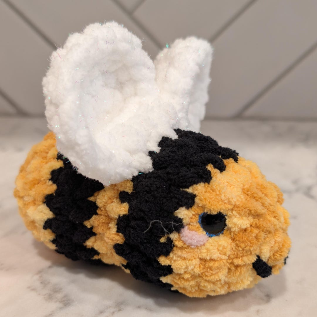 Bumble Bee - Golden Yellow | Handmade Amigurumi Crochet Plushie ...