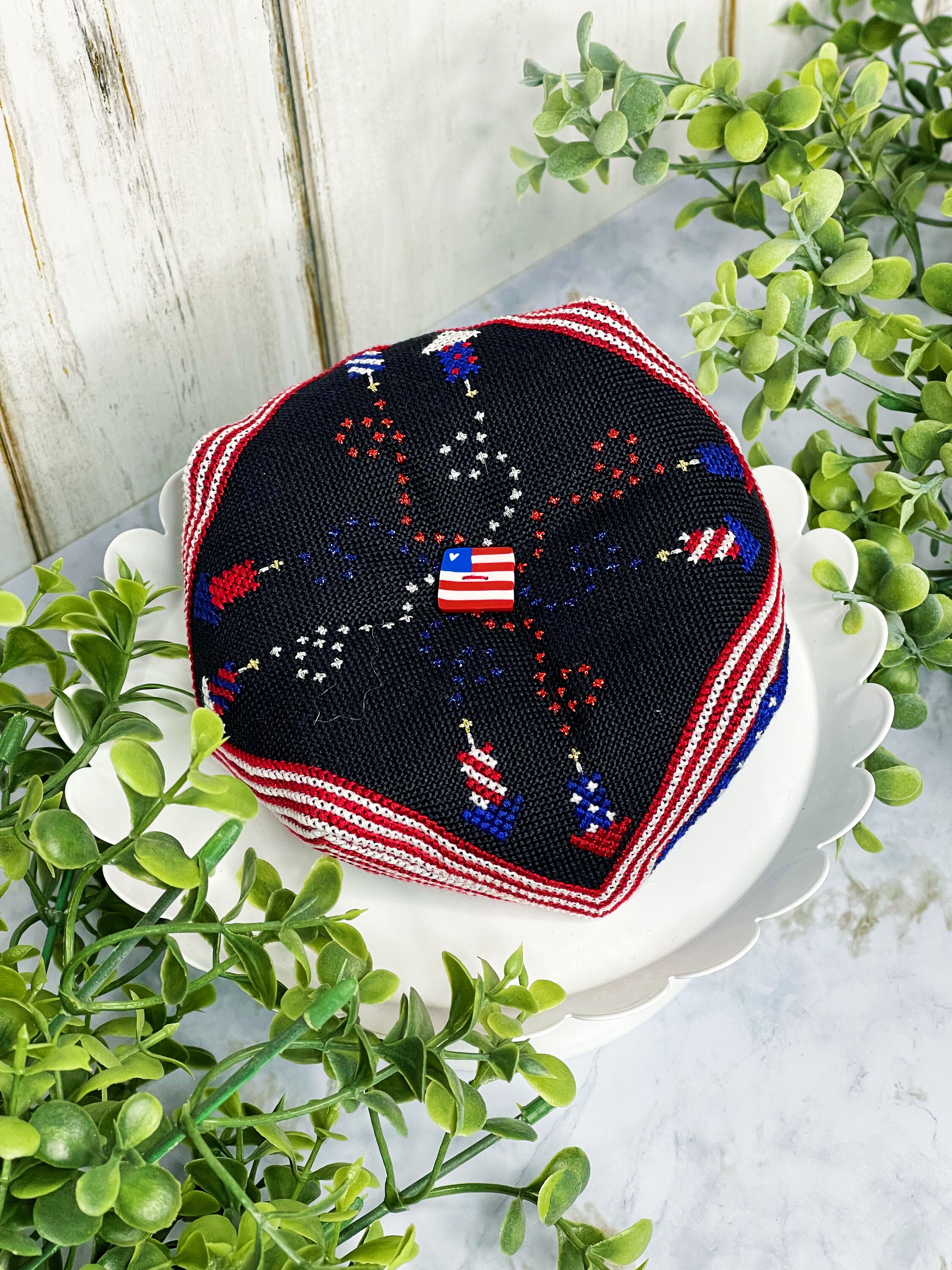 Stars & Stripes Biscornu Cross Stitch Pattern Download - Etsy