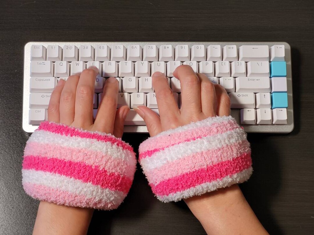 NEW SPRING COLORS Computer: Keyboard Mouse Wrist Plushy for Easy Typing ...