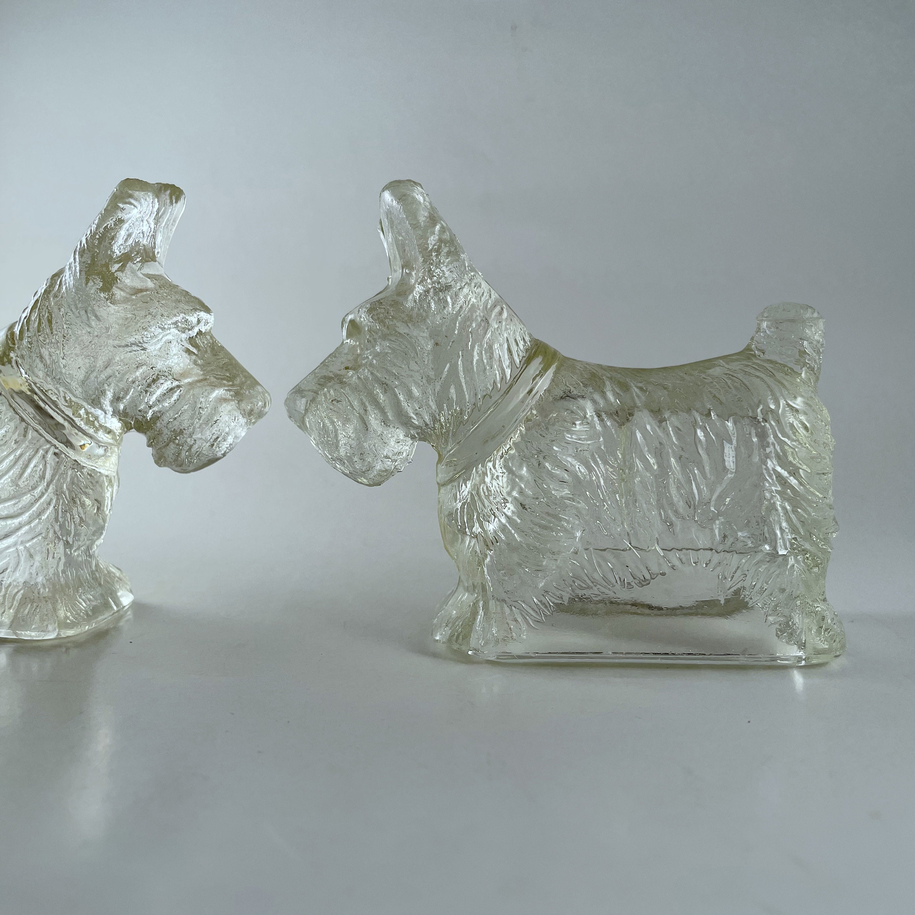 Glass Sculptures & Figurines Scottish Terrier Boyd art glass vintage ...