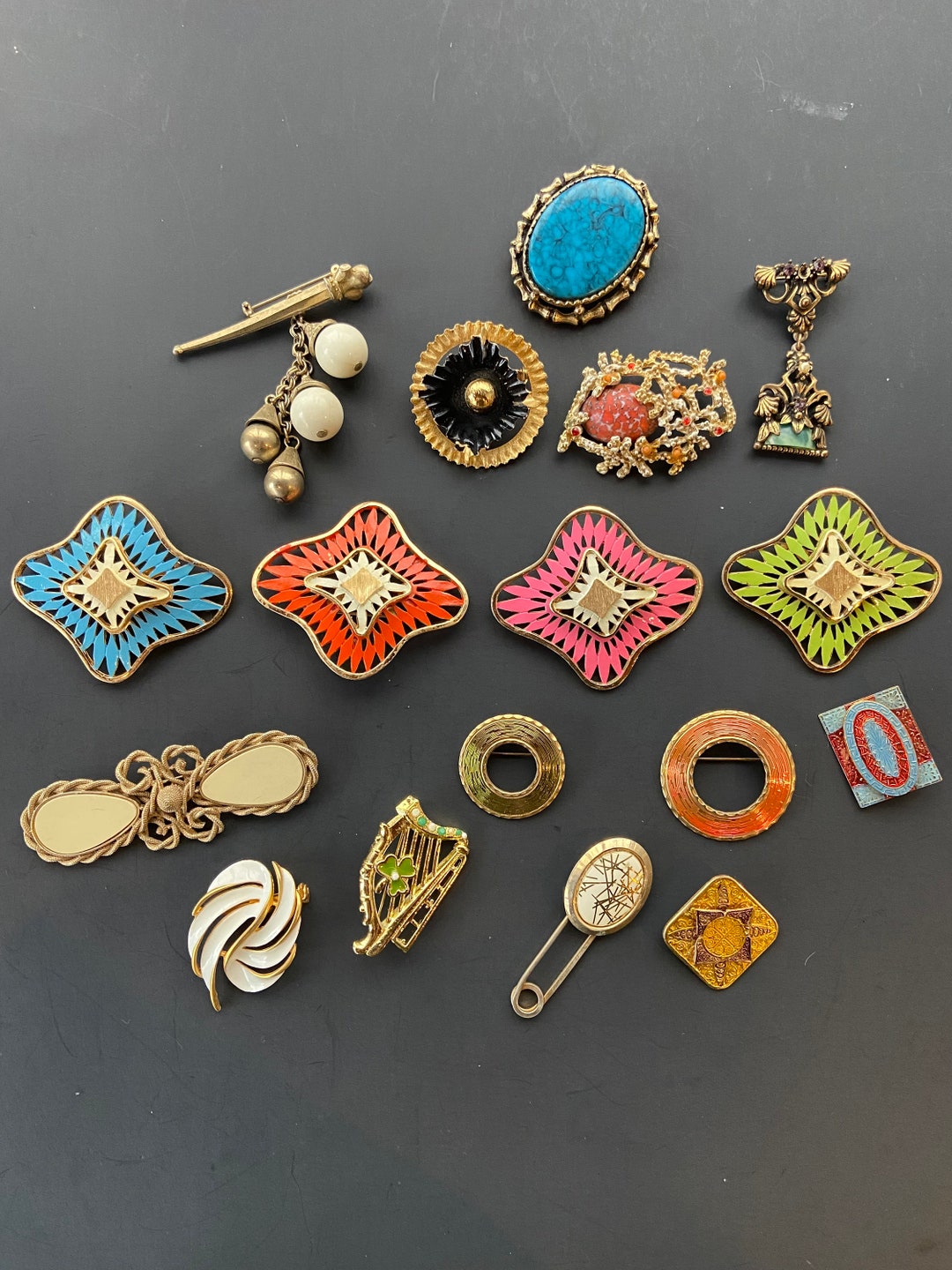 Vintage Mod, Colorful and Fun Brooch, Pin and Pendant Lot 1960s-1980s ...