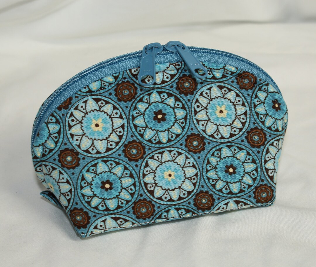 Clam up Zippered Pouch | Medium | Aqua and Brown - Etsy