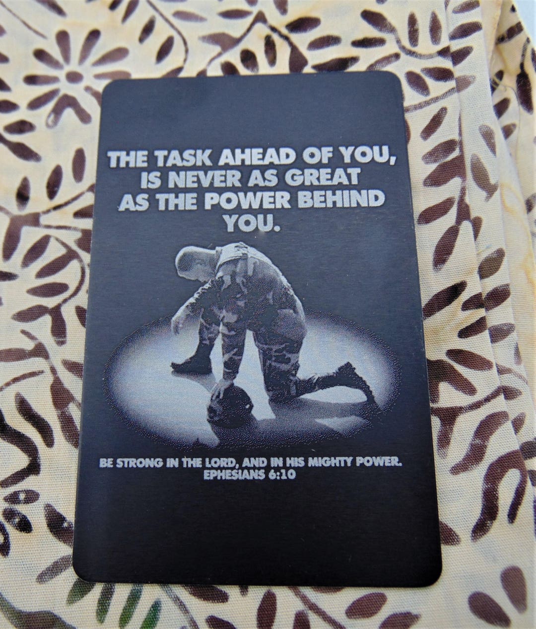 Soldier Deployment Image Engraved on Wallet Card - Military Deployment ...