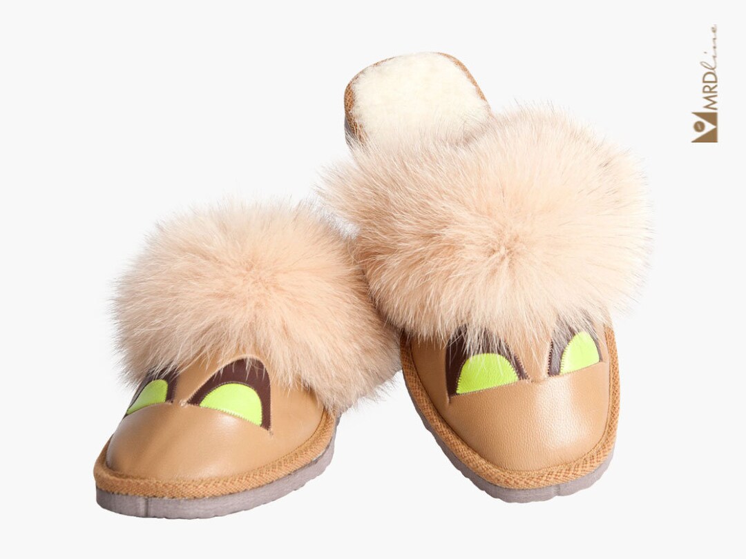 Women's Slippers. Fox Fur Slippers. Sheepskin Slippers. Wool Slippers ...