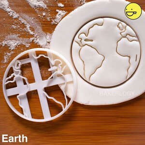 Planet Earth & Other Space Themed Cookies Cutters Biscuits Fondant Clay ...