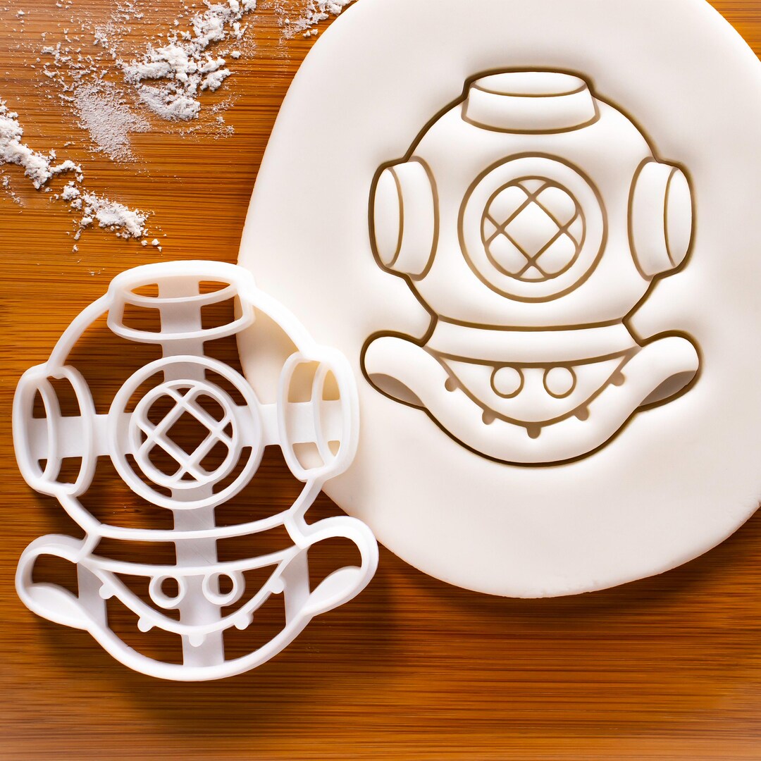 Diving Helmet Cookie Cutter | Nautical Retro Steampunk Cookies Diver ...