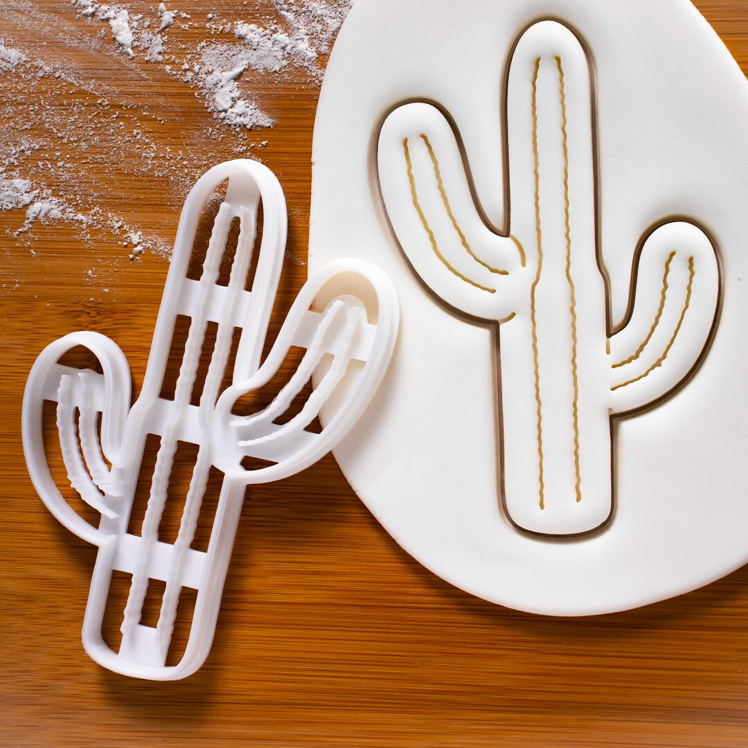 Tall Cactus Cookie Cutter | Bakerlogy Biscuit Cutters Saguaro Plants ...
