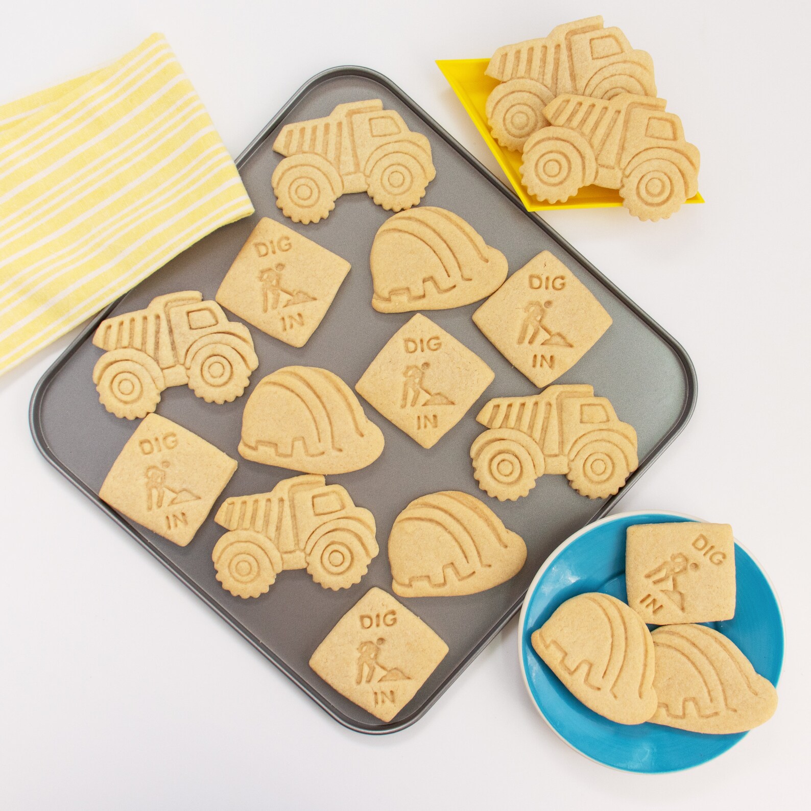 Dig in Signage Cookie Cutter and Other Designs Biscuit - Etsy