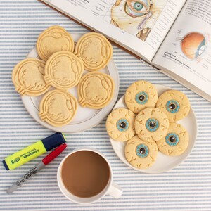 Anatomical Eyeball Cookie Cutter | Eye Biscuit Cutters Gifts for ...