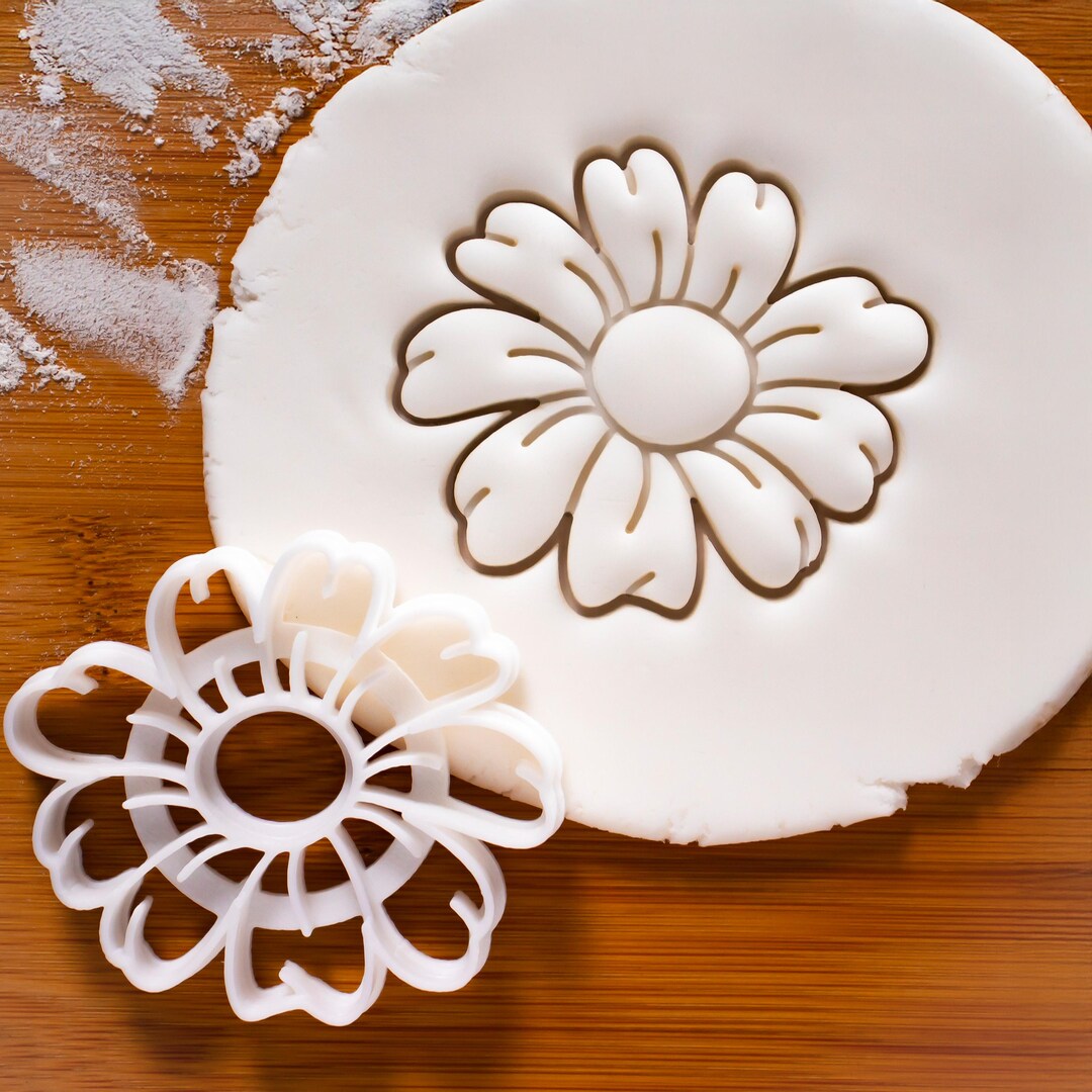 Daisy Flower Cookie Cutter – Floral Baking Tool for Wedding, Baby ...