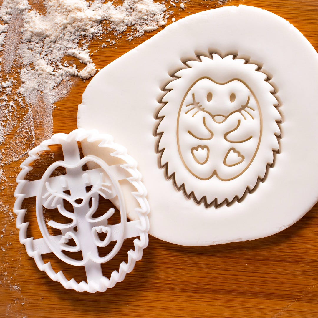 Hedgehog Profile Cookie Cutter | Bakerlogy Biscuit Cutters Baby Shower ...