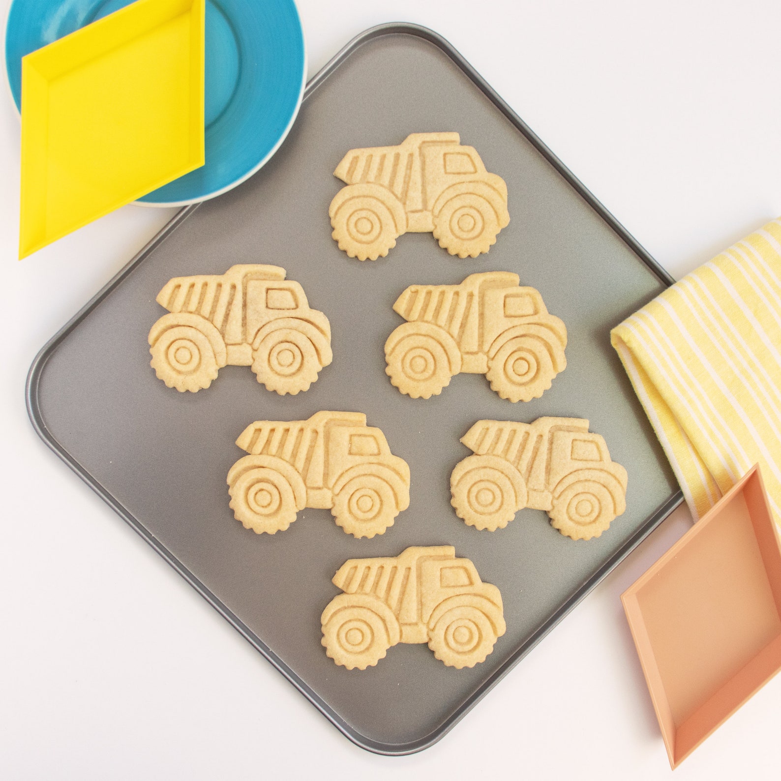 Construction Safety Helmet Cookie Cutter: Hard Hat Shape for Builders ...