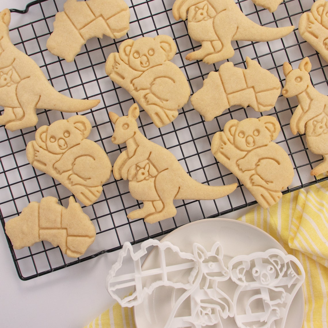 Kangaroo Cookie Cutter Baby Kangaroo in the Pouch Biscuit - Etsy Australia