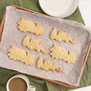 Excavator Cookie Cutter – Construction Party Favor, Digger & Truck ...
