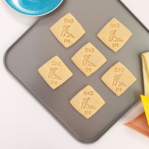 Construction Safety Helmet Cookie Cutter: Hard Hat Shape for Builders ...