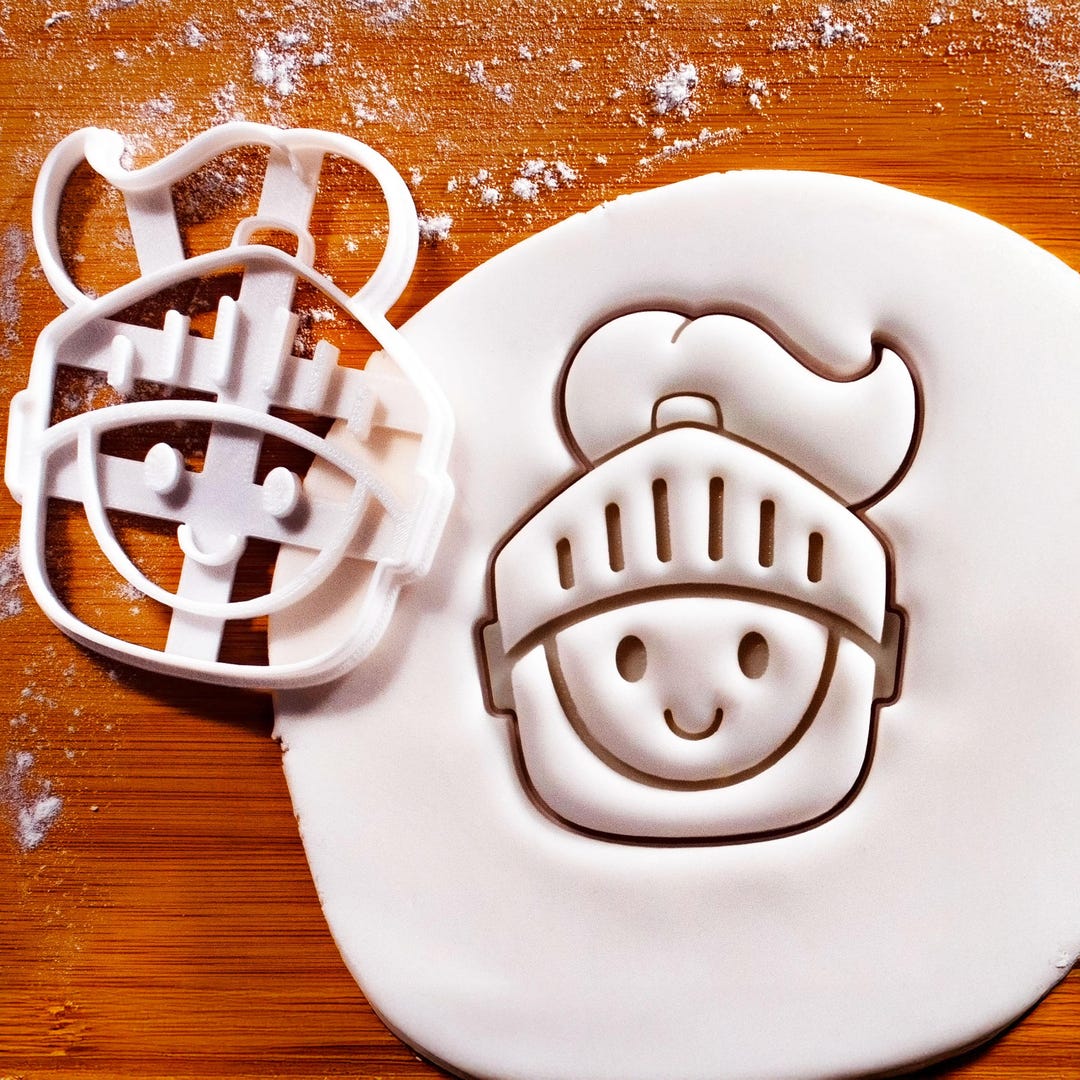 Knight Face Cookie Cutter – Medieval Baking, Fantasy Parties - Etsy