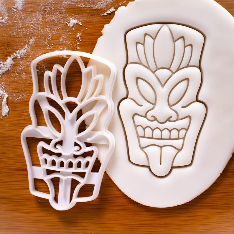 Tiki Mask Cookie Cutter (warrior): Hawaiian Luau & Tropical Party Theme ...