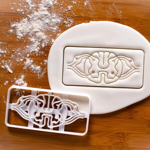 Spinal Transverse Cookie Cutter | Bakerlogy Biscuit Cutters Central ...