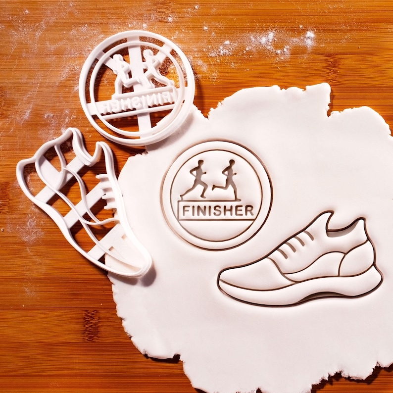 Running Shoe Cookie Cutter: Marathon Baking - Etsy