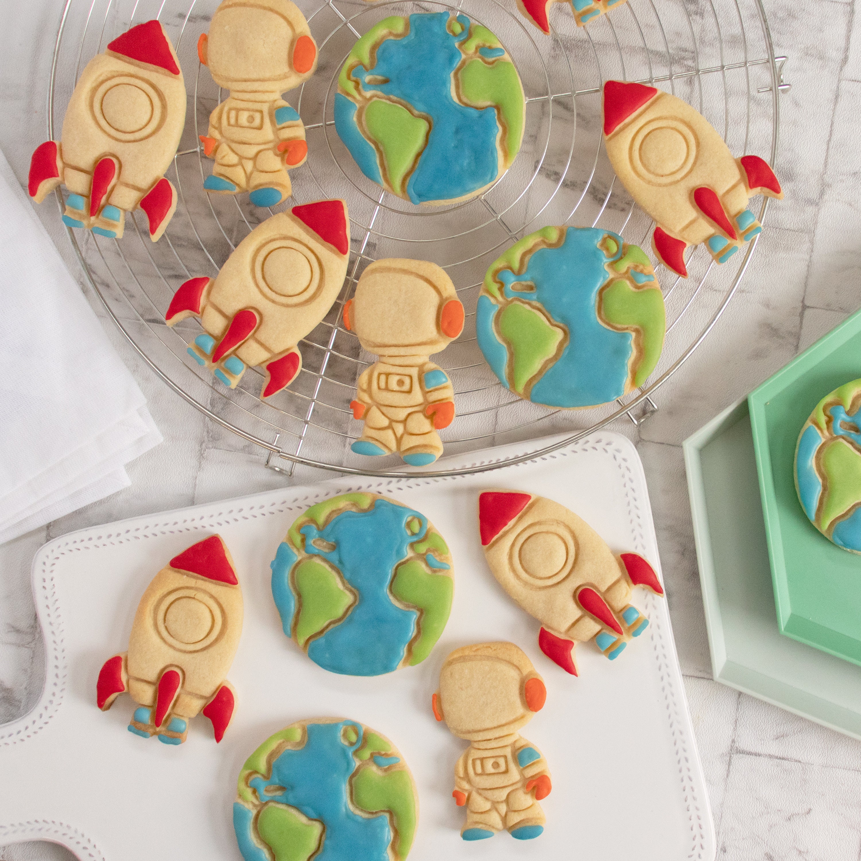 Planet Earth & Other Space Themed Cookies Cutters Biscuits | Etsy UK