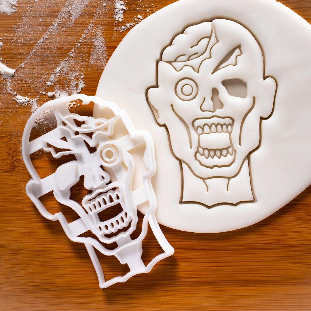 Zombie Head Cookie Cutter | Bakerlogy Biscuit Cutters Halloween Party ...