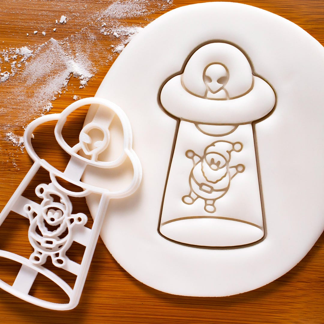 UFO Santa Claus Cookie Cutter: Alien Spaceship Christmas Baking Tool - Etsy