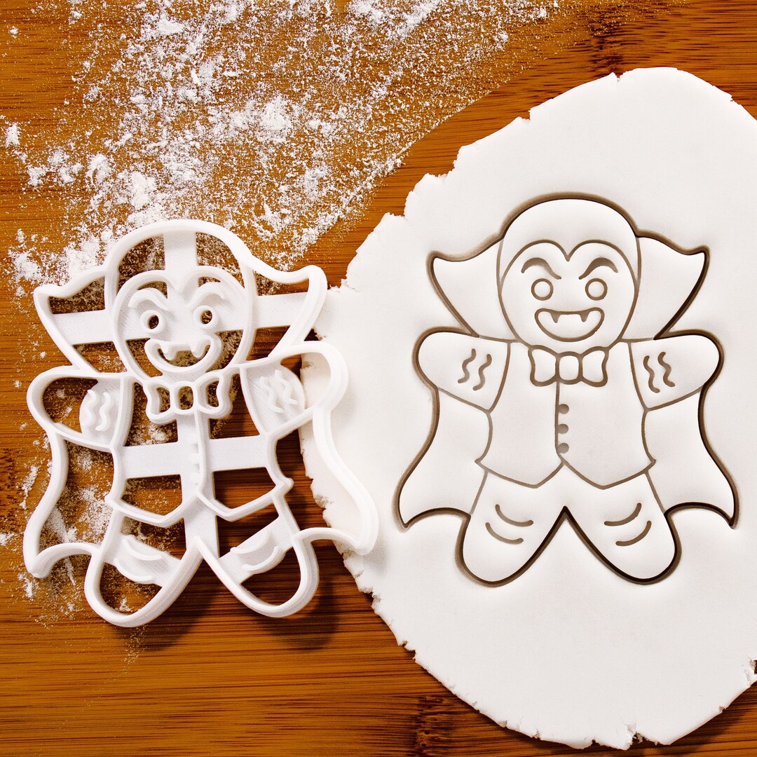Vampire Gingerbread Man Cookies Cutter Bake Some Blood Sucking Vampires ...