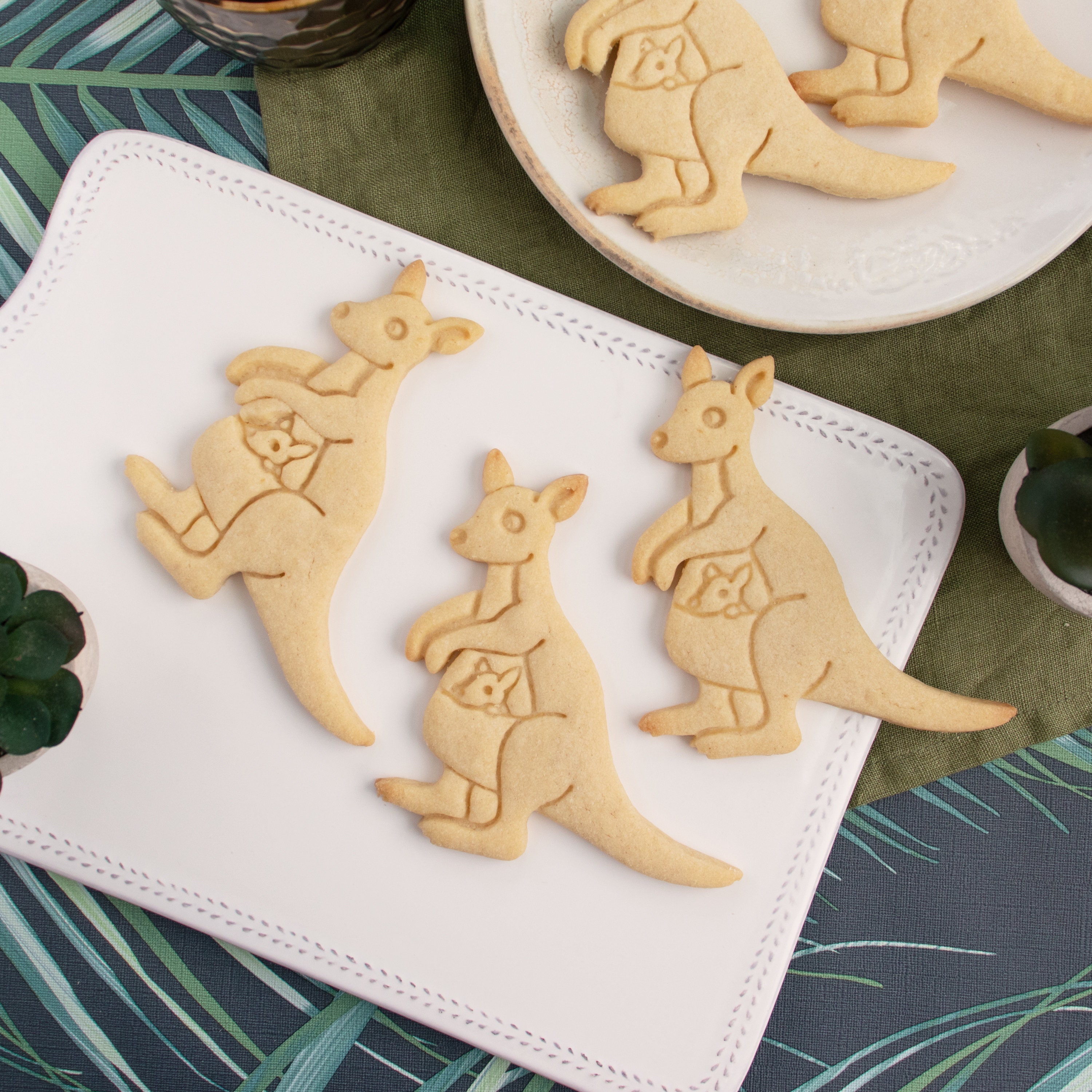 Kangaroo Cookie Cutter Baby Kangaroo in the Pouch Biscuit - Etsy Australia