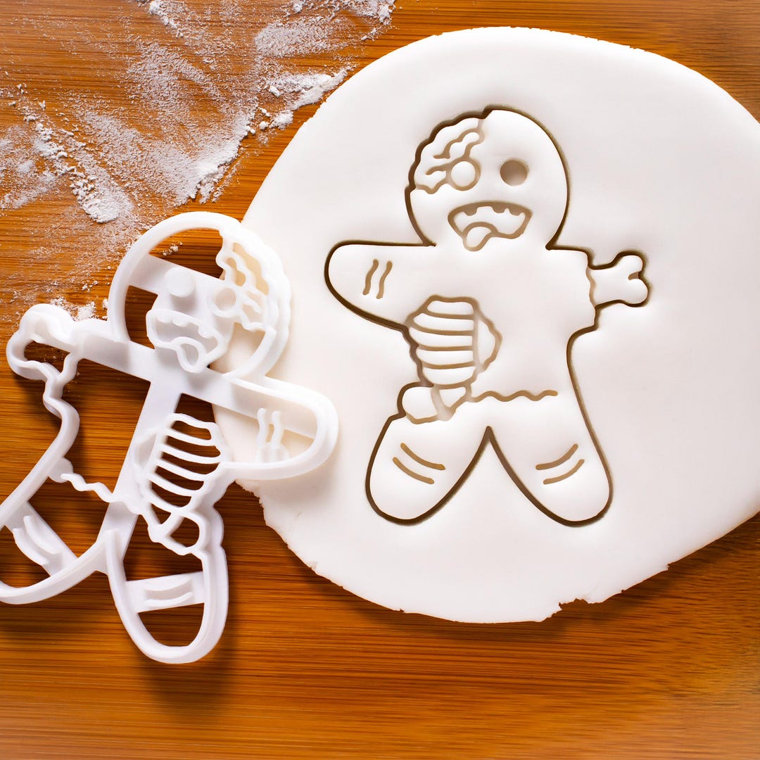 Zombie Gingerbread Man Cookie Cutter – Gothic Xmas, Dark Christmas ...